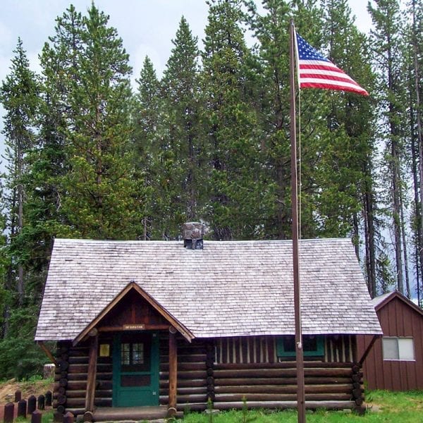 The stories behind the Deschutes National Forest’s historic guard ...